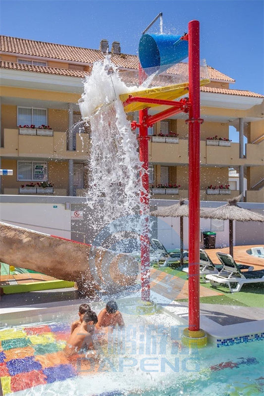 Fiberglass Water Splash Pad 5m Height Water Park Bucket Dump Cluster ...