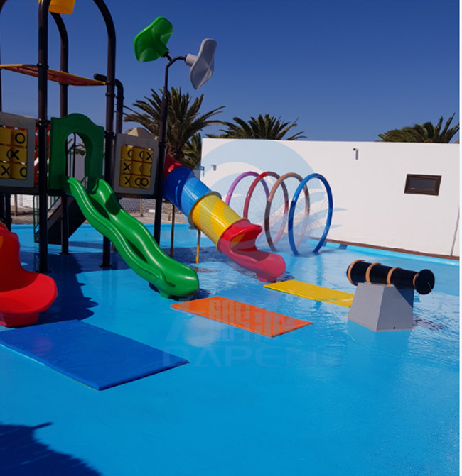Aqua Park Water Playground Slides LLEPE Small Commercial Water Slide ...